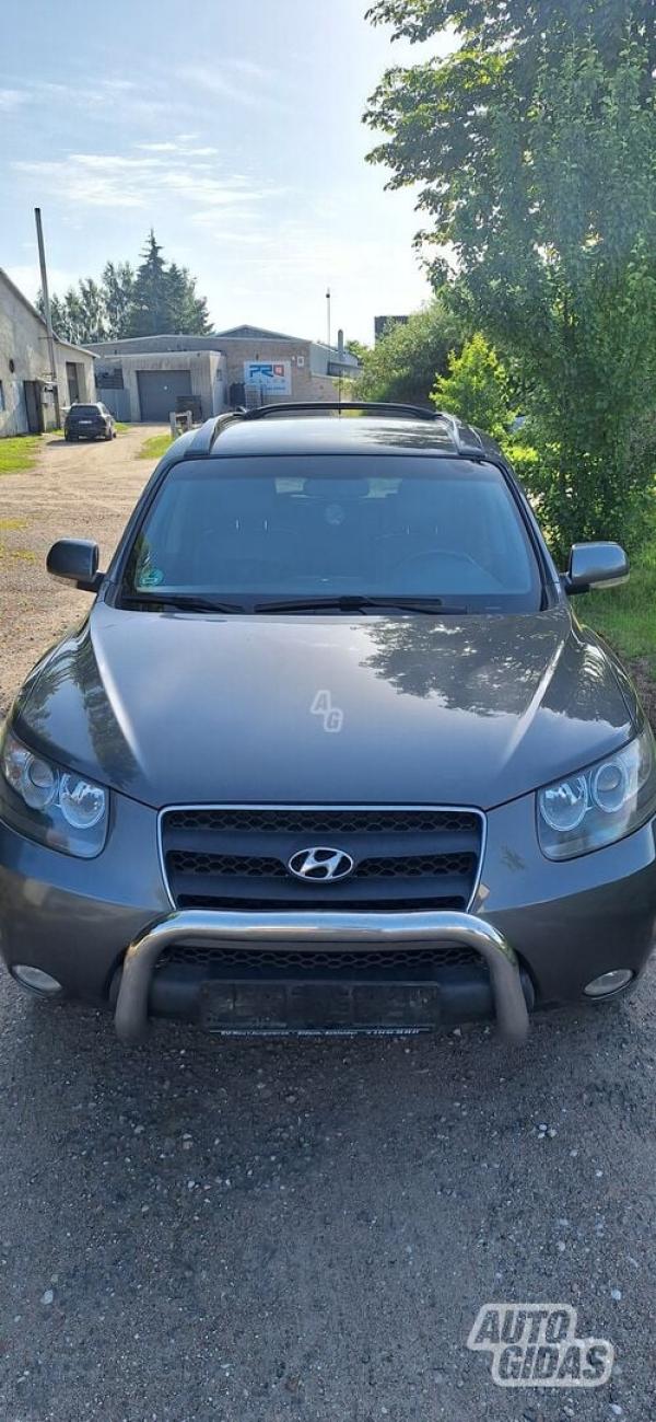 Hyundai Santa Fe 2009 Jurbarkas, ar dzinēja tilpumu 2.20 L un nobraukumu 215 tūkst. km par 3200 €, foto 6 vietnē AUTOMOTO.COM.LV
