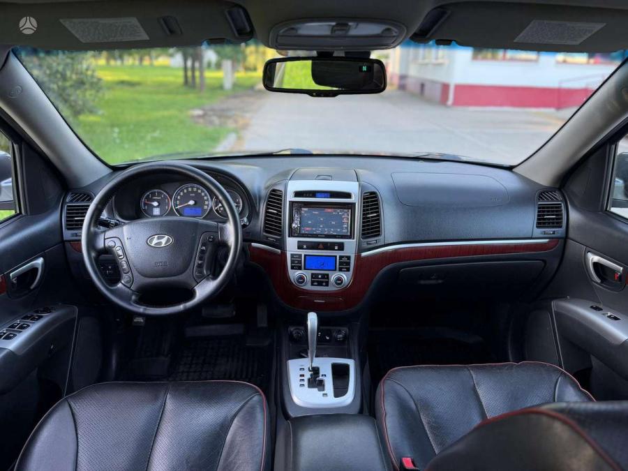 Hyundai Santa Fe 2009 Kauņa, ar dzinēja tilpumu 2.19 L un nobraukumu 334 tūkst. km par 6000 €, foto 8 vietnē AUTOMOTO.COM.LV