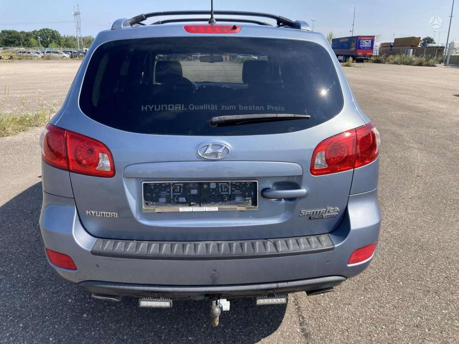 Hyundai Santa Fe 2009 Marijampole, ar dzinēja tilpumu 2.19 L un nobraukumu 258 tūkst. km par 3999 €, foto 4 vietnē AUTOMOTO.COM.LV