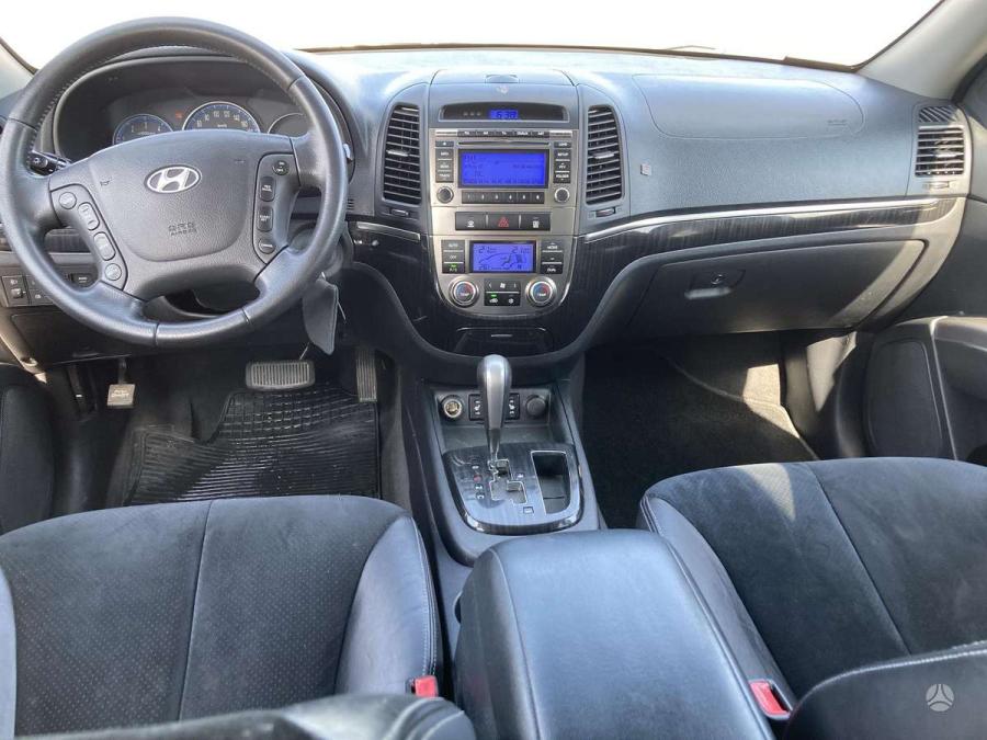 Hyundai Santa Fe 2009 Marijampole, ar dzinēja tilpumu 2.19 L un nobraukumu 258 tūkst. km par 3999 €, foto 10 vietnē AUTOMOTO.COM.LV