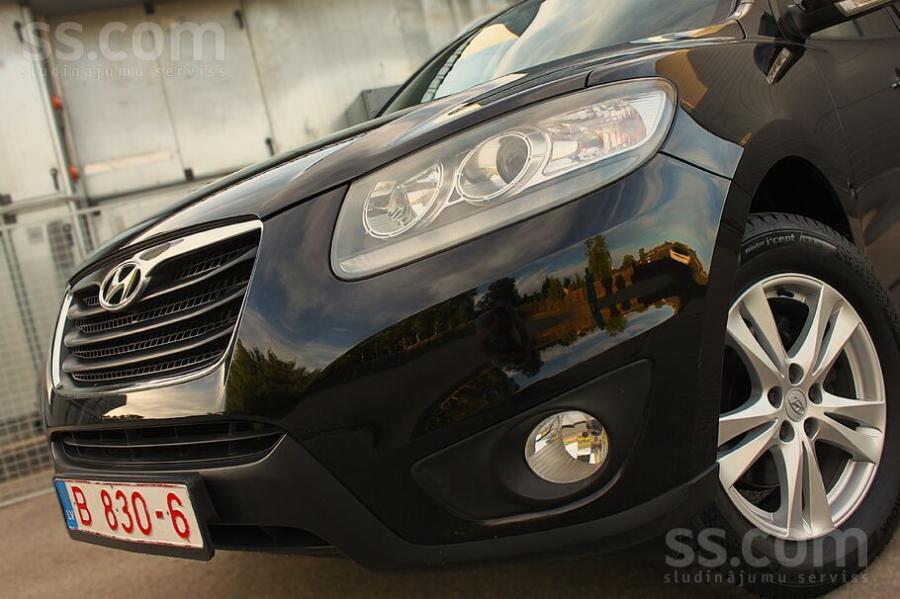 Hyundai Santa Fe 2011 Rīga, ar dzinēja tilpumu 2.20 L un nobraukumu 0 tūkst. km par 7490 €, foto 12 vietnē AUTOMOTO.COM.LV