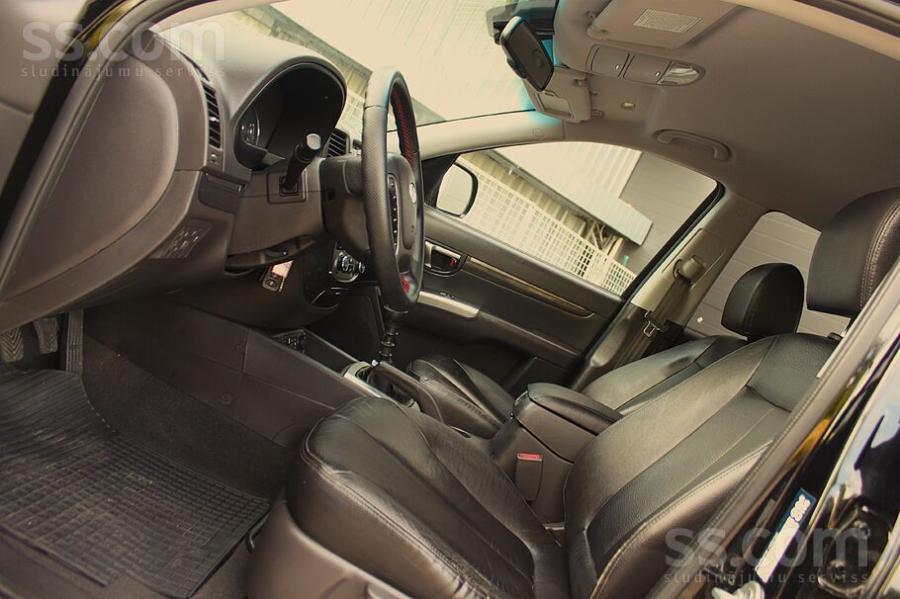 Hyundai Santa Fe 2011 Rīga, ar dzinēja tilpumu 2.20 L un nobraukumu 0 tūkst. km par 7490 €, foto 17 vietnē AUTOMOTO.COM.LV