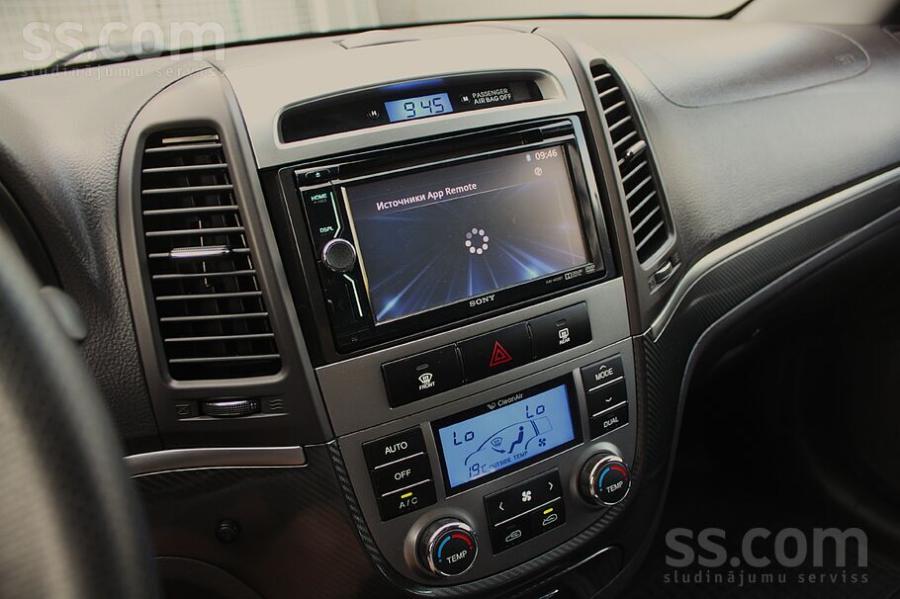 Hyundai Santa Fe 2011 Rīga, ar dzinēja tilpumu 2.20 L un nobraukumu 0 tūkst. km par 7490 €, foto 27 vietnē AUTOMOTO.COM.LV