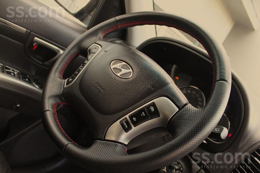 Hyundai Santa Fe 2011 Rīga, ar dzinēja tilpumu 2.20 L un nobraukumu 0 tūkst. km par 7490 €, foto 28 vietnē AUTOMOTO.COM.LV