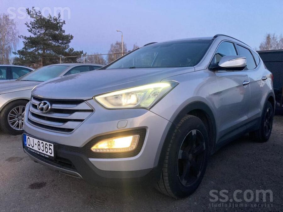 Hyundai Santa Fe 2012 Rīga, ar dzinēja tilpumu 2.20 L un nobraukumu 258 tūkst. km par 10300 €, foto 7 vietnē AUTOMOTO.COM.LV