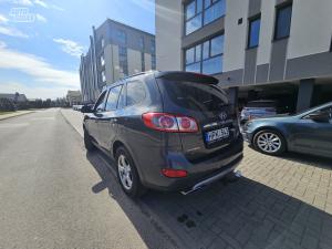 Hyundai Santa Fe 2012 in Kaunas, with an engine capacity of 2.00 L and mileage of 302 thousand km for 7499 €, photo 10 on AUTOMOTO.COM.LV