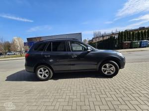 Hyundai Santa Fe 2012 in Kaunas, with an engine capacity of 2.00 L and mileage of 302 thousand km for 7499 €, photo 18 on AUTOMOTO.COM.LV