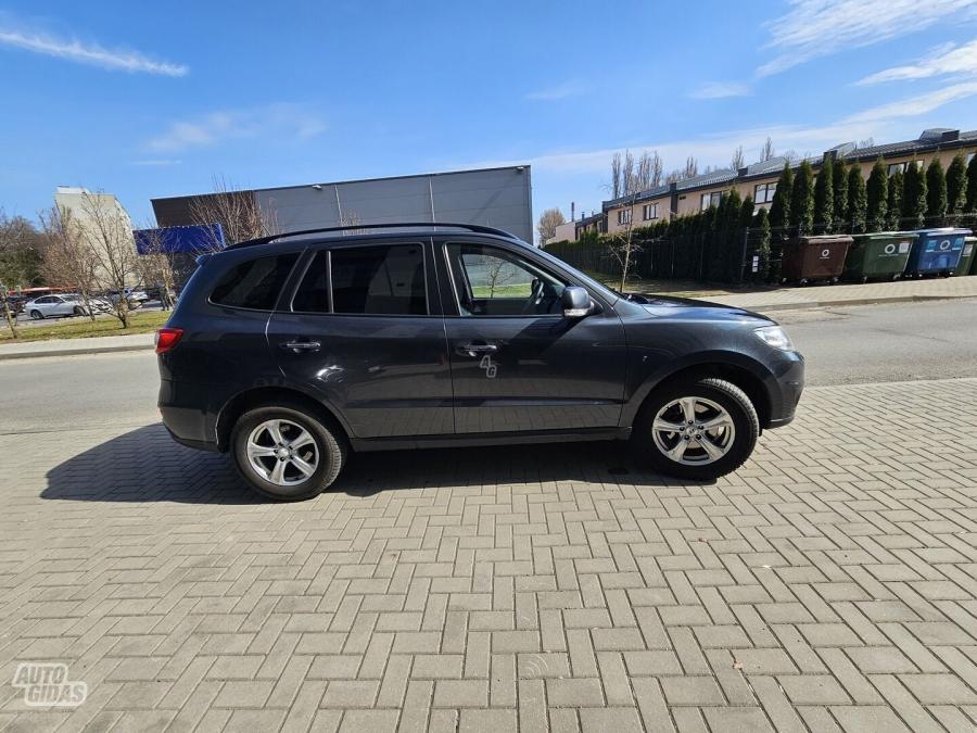 Hyundai Santa Fe 2012 in Kaunas, with an engine capacity of 2.00 L and mileage of 302 thousand km for 7499 €, photo 19 on AUTOMOTO.COM.LV