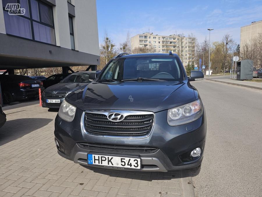 Hyundai Santa Fe 2012 in Kaunas, with an engine capacity of 2.00 L and mileage of 302 thousand km for 7499 €, photo 22 on AUTOMOTO.COM.LV