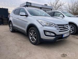 Hyundai Santa Fe 2012 Rīga, ar dzinēja tilpumu 2.20 L un nobraukumu 258 tūkst. km par 8600 €, foto 4 vietnē AUTOMOTO.COM.LV