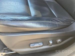 Hyundai Santa Fe 2012 Rīga, ar dzinēja tilpumu 2.20 L un nobraukumu 258 tūkst. km par 8600 €, foto 17 vietnē AUTOMOTO.COM.LV