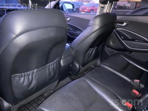 Hyundai Santa Fe 2012 Rīga, ar dzinēja tilpumu 2.20 L un nobraukumu 258 tūkst. km par 8600 €, foto 27 vietnē AUTOMOTO.COM.LV