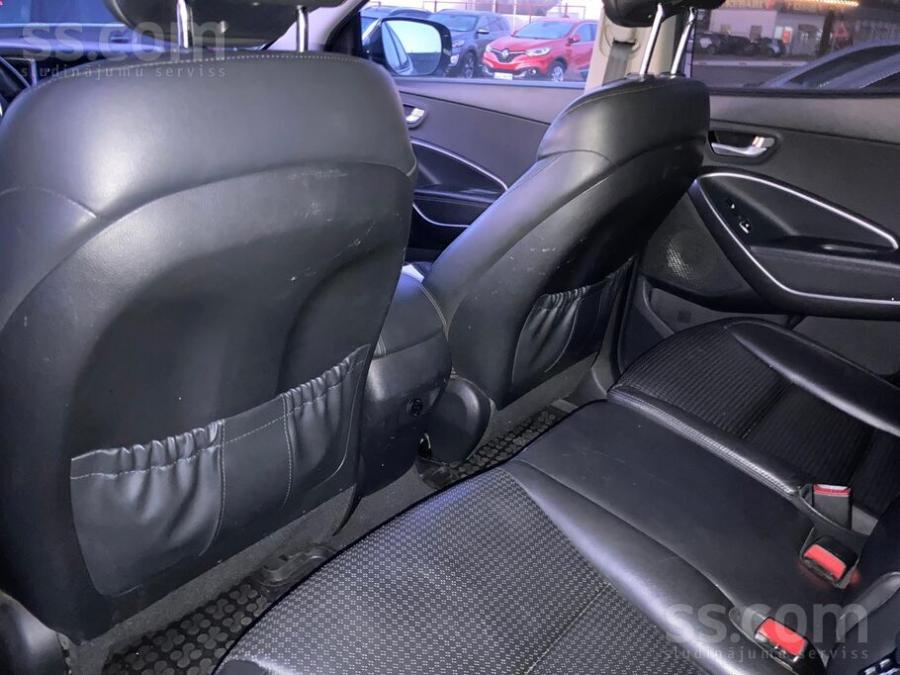 Hyundai Santa Fe 2012 Rīga, ar dzinēja tilpumu 2.20 L un nobraukumu 258 tūkst. km par 8600 €, foto 27 vietnē AUTOMOTO.COM.LV