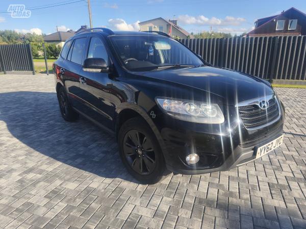 Hyundai Santa Fe 2012 Panevēža vietnē Hyundai Santa Fe 2012 Panevēža, ar dzinēja tilpumu 2.20 L un nobraukumu 131 tūkst. km par 2400 €, foto 6 vietnē AUTOMOTO.COM.LV