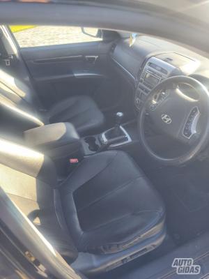 Hyundai Santa Fe 2012 Panevēža, ar dzinēja tilpumu 2.20 L un nobraukumu 131 tūkst. km par 2400 €, foto 12 vietnē AUTOMOTO.COM.LV
