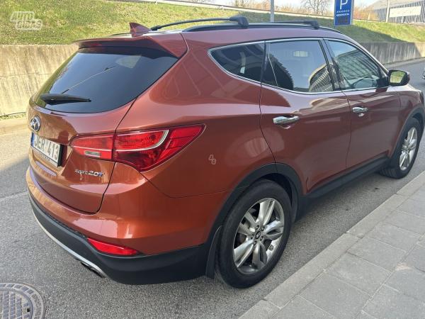 Hyundai Santa Fe 2013 Viļņa, ar dzinēja tilpumu 2.00 L un nobraukumu 141 tūkst. km par 7999 €, foto 4 vietnē AUTOMOTO.COM.LV
