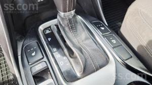 Hyundai Santa Fe 2013 Rīga, ar dzinēja tilpumu 2.20 L un nobraukumu 248 tūkst. km par 7400 €, foto 19 vietnē AUTOMOTO.COM.LV