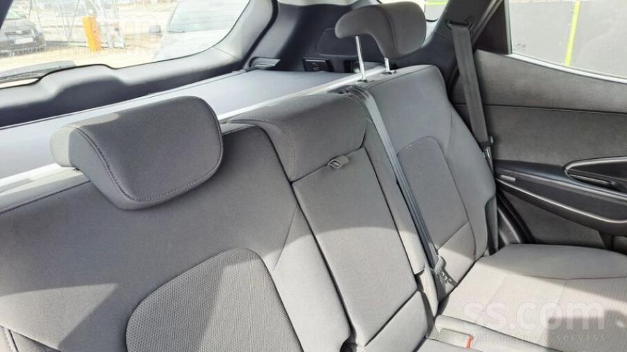 Hyundai Santa Fe 2013 Rīga, ar dzinēja tilpumu 2.20 L un nobraukumu 248 tūkst. km par 7400 €, foto 20 vietnē AUTOMOTO.COM.LV