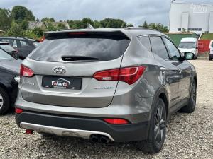 Hyundai Santa Fe 2013 Pabradė, ar dzinēja tilpumu 2.00 L un nobraukumu 228 tūkst. km par 7600 €, foto 5 vietnē AUTOMOTO.COM.LV