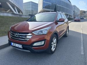 Hyundai Santa Fe 2013 Viļņa, ar dzinēja tilpumu 2.00 L un nobraukumu 149 tūkst. km par 6699 €, foto  vietnē AUTOMOTO.COM.LV