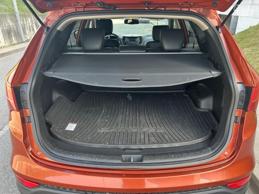 Hyundai Santa Fe 2013 Viļņa, ar dzinēja tilpumu 2.00 L un nobraukumu 149 tūkst. km par 6699 €, foto 12 vietnē AUTOMOTO.COM.LV