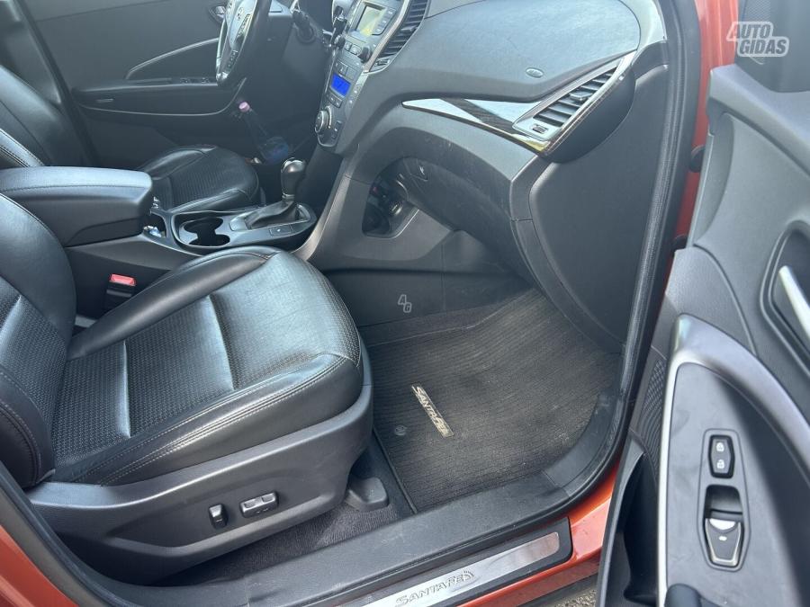 Hyundai Santa Fe 2013 Viļņa, ar dzinēja tilpumu 2.00 L un nobraukumu 149 tūkst. km par 6699 €, foto 13 vietnē AUTOMOTO.COM.LV