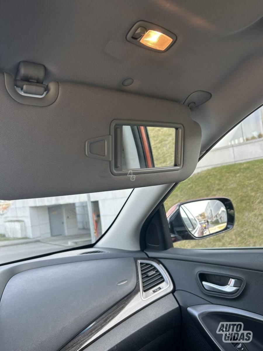 Hyundai Santa Fe 2013 Viļņa, ar dzinēja tilpumu 2.00 L un nobraukumu 149 tūkst. km par 6699 €, foto 18 vietnē AUTOMOTO.COM.LV