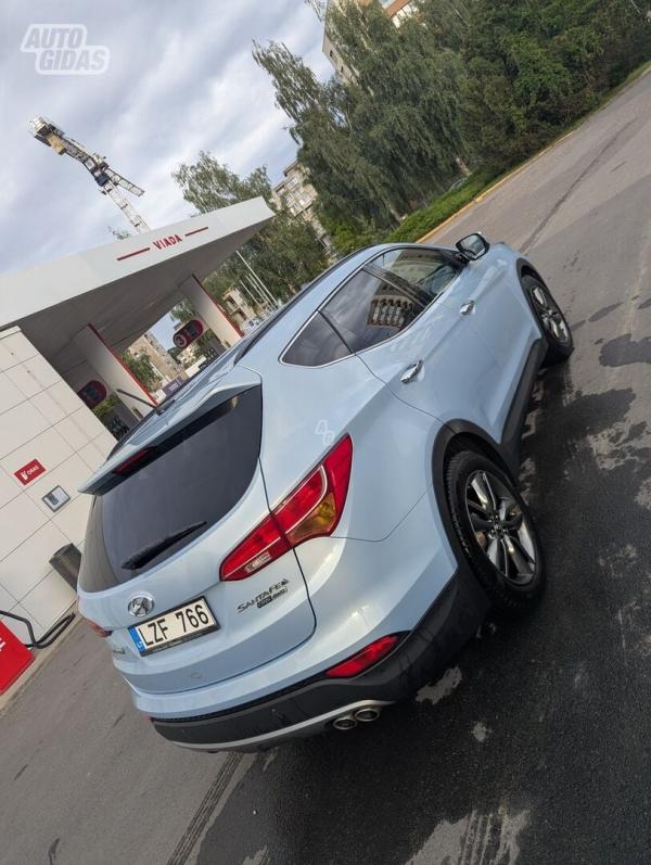Hyundai Santa Fe 2013 KauÅa vietnÄ Hyundai Santa Fe 2013 KauÅa, ar dzinÄja tilpumu 2.20 L un nobraukumu 299 tÅ«kst. km par 9000 ā¬, foto 4 vietnÄ AUTOMOTO.COM.LV