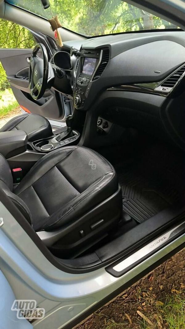 Hyundai Santa Fe 2013 KauÅa vietnÄ Hyundai Santa Fe 2013 KauÅa, ar dzinÄja tilpumu 2.20 L un nobraukumu 299 tÅ«kst. km par 9000 ā¬, foto 10 vietnÄ AUTOMOTO.COM.LV