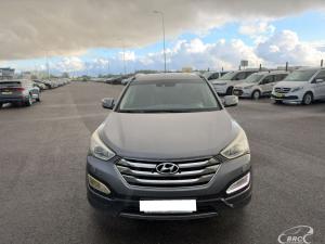 Hyundai Santa Fe 2013 in Vilnius, with an engine capacity of 2.20 L and mileage of 248 thousand km for 5900 €, photo 4 on AUTOMOTO.COM.LV