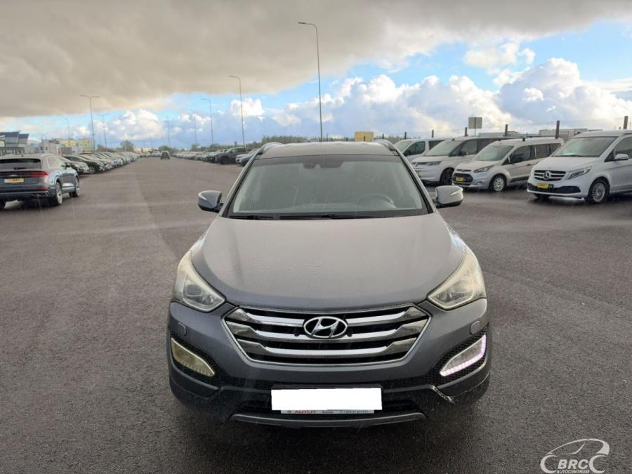 Hyundai Santa Fe 2013 in Vilnius, with an engine capacity of 2.20 L and mileage of 248 thousand km for 5900 €, photo 4 on AUTOMOTO.COM.LV