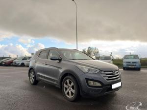 Hyundai Santa Fe 2013 in Vilnius, with an engine capacity of 2.20 L and mileage of 248 thousand km for 5900 €, photo 6 on AUTOMOTO.COM.LV