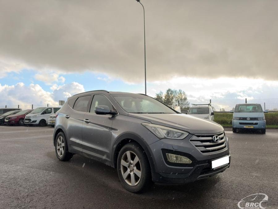 Hyundai Santa Fe 2013 in Vilnius, with an engine capacity of 2.20 L and mileage of 248 thousand km for 5900 €, photo 6 on AUTOMOTO.COM.LV