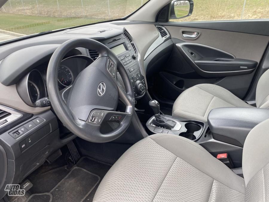 Hyundai Santa Fe 2014 in Vilnius, with an engine capacity of 2.40 L and mileage of 182 thousand km for 7600 €, photo 14 on AUTOMOTO.COM.LV