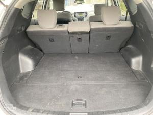 Hyundai Santa Fe 2014 in Vilnius, with an engine capacity of 2.40 L and mileage of 182 thousand km for 7600 €, photo 17 on AUTOMOTO.COM.LV
