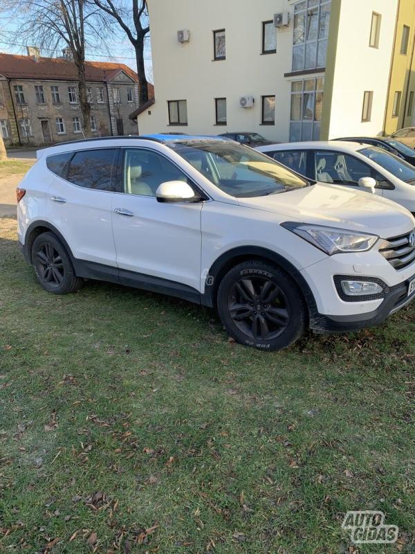 Hyundai Santa Fe 2015 in Klaipeda, with an engine capacity of 2.20 L and mileage of 167 thousand km for 5000 €, photo 1 on AUTOMOTO.COM.LV