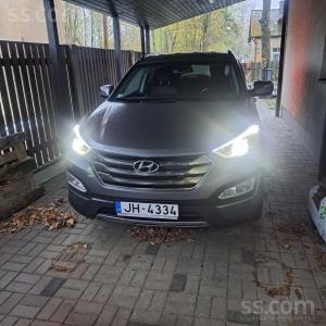 Хендай Санта Фе 2016 в Рига, объемом двигателя 2.20 л и пробегом 27 тыс. км за 27000 €, фото 3 на AUTOMOTO.COM.LV