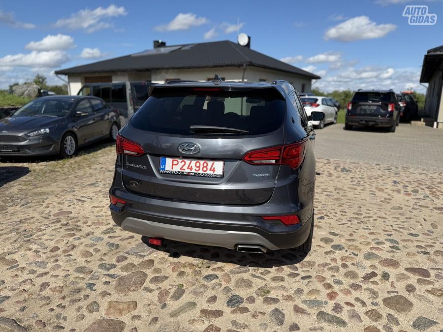 Hyundai Santa Fe 2017 Radviliškis, ar dzinēja tilpumu 2.40 L un nobraukumu 237 tūkst. km par 10900 €, foto 8 vietnē AUTOMOTO.COM.LV