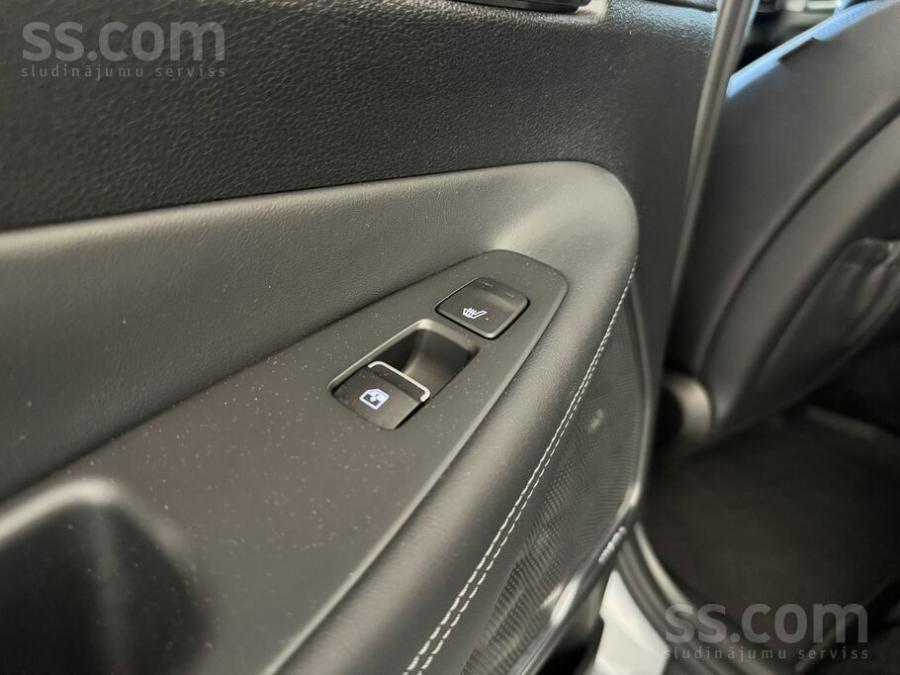 Hyundai Santa Fe 2018 Tukums, ar dzinēja tilpumu 2.20 L un nobraukumu 156 tūkst. km par 22500 €, foto 12 vietnē AUTOMOTO.COM.LV