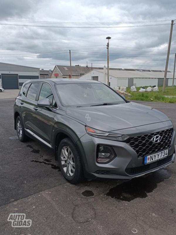 Hyundai Santa Fe 2019 in Kaunas, with an engine capacity of 2.40 L and mileage of 224 thousand km for 17400 €, photo 2 on AUTOMOTO.COM.LV