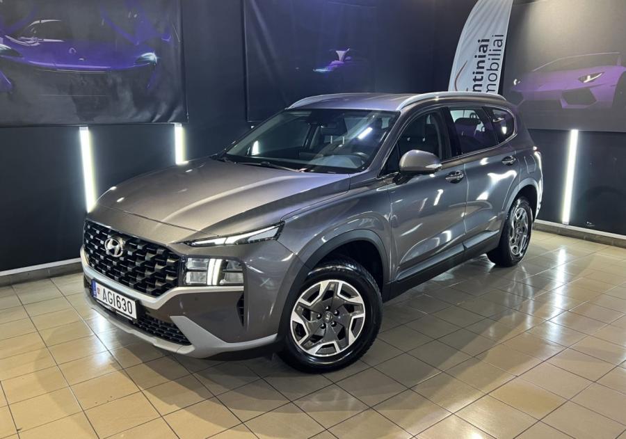 Hyundai Santa Fe 2023 in Vilnius, with an engine capacity of 1.60 L and mileage of 171 thousand km for 27500 €, photo 1 on AUTOMOTO.COM.LV