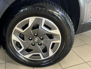 Hyundai Santa Fe 2023 in Vilnius, with an engine capacity of 1.60 L and mileage of 171 thousand km for 27500 €, photo 5 on AUTOMOTO.COM.LV