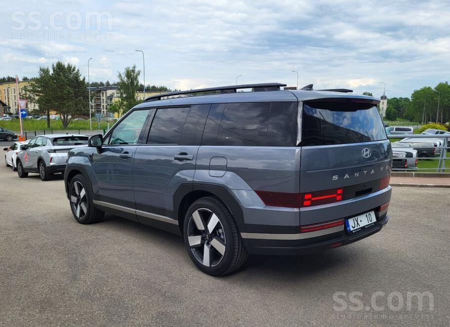Hyundai Santa Fe 2026 Rīga, ar dzinēja tilpumu 1.60 L un nobraukumu 2 tūkst. km par 56999 €, foto 6 vietnē AUTOMOTO.COM.LV