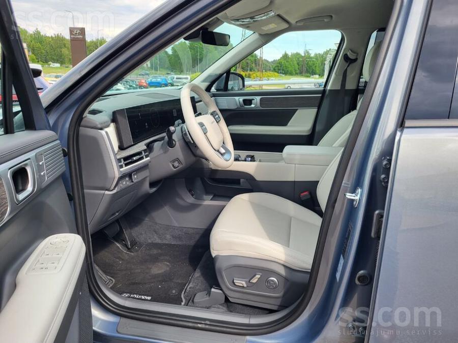 Hyundai Santa Fe 2026 Rīga, ar dzinēja tilpumu 1.60 L un nobraukumu 2 tūkst. km par 56999 €, foto 7 vietnē AUTOMOTO.COM.LV