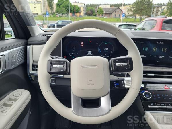 Hyundai Santa Fe 2026 in Riga, with an engine capacity of 1.60 L and mileage of 2 thousand km for 56999 €, photo 8 on AUTOMOTO.COM.LV