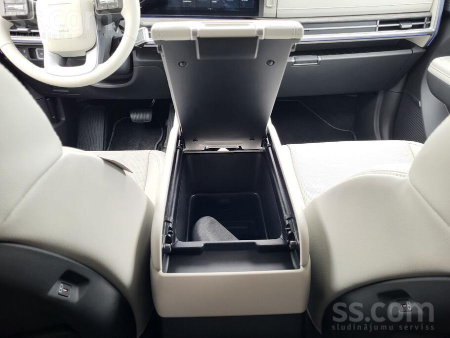 Hyundai Santa Fe 2026 Rīga, ar dzinēja tilpumu 1.60 L un nobraukumu 2 tūkst. km par 56999 €, foto 10 vietnē AUTOMOTO.COM.LV
