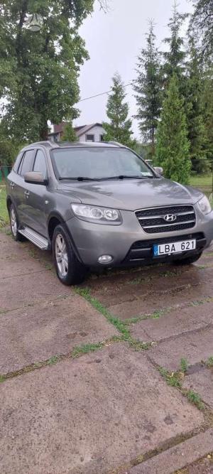 Zaļš Hyundai Santa Fe 2006 Nemenčinė, ar dzinēja tilpumu 2.19 L un nobraukumu 250 tūkst. km par 1200 €, foto  vietnē AUTOMOTO.COM.LV