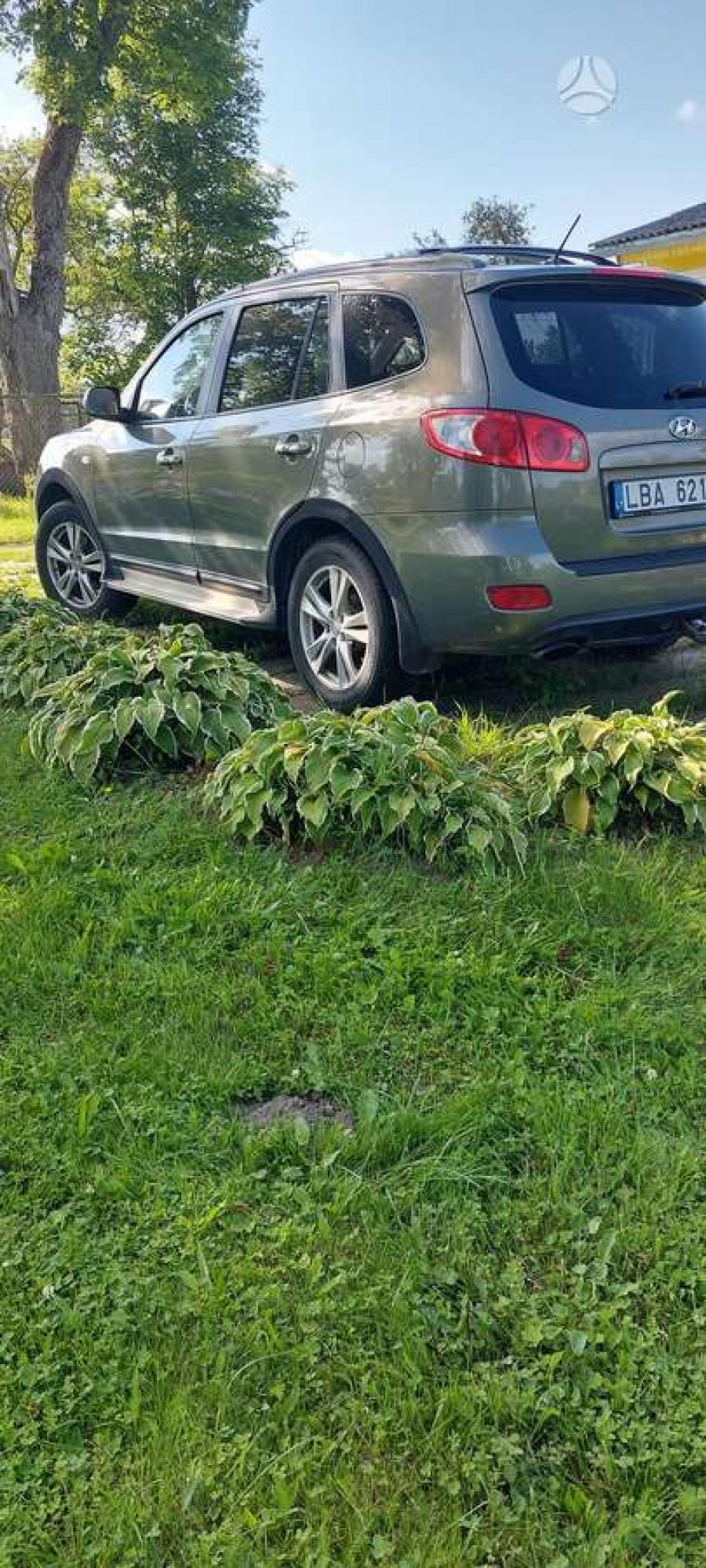 Zaļš Hyundai Santa Fe 2006 Nemenčinė, ar dzinēja tilpumu 2.19 L un nobraukumu 250 tūkst. km par 1200 €, foto 6 vietnē AUTOMOTO.COM.LV