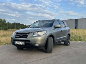 Zaļš Hyundai Santa Fe 2007 Viļņa, ar dzinēja tilpumu 2.19 L un nobraukumu 183 tūkst. km par 3700 €, foto 4 vietnē AUTOMOTO.COM.LV