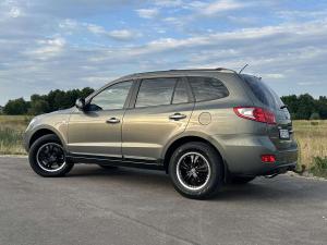 Zaļš Hyundai Santa Fe 2007 Viļņa, ar dzinēja tilpumu 2.19 L un nobraukumu 183 tūkst. km par 3700 €, foto 5 vietnē AUTOMOTO.COM.LV